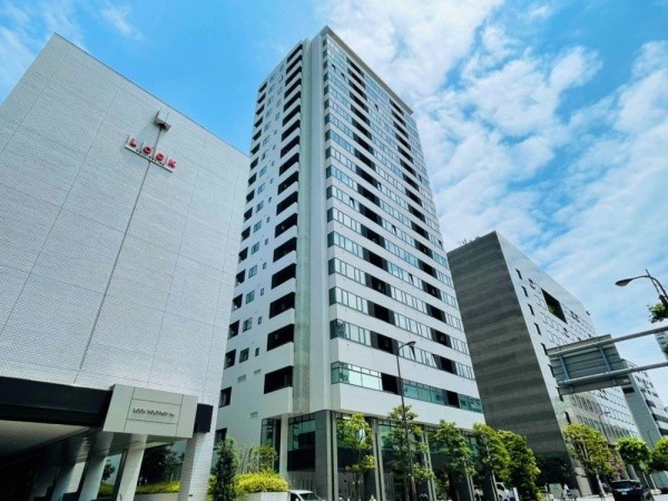 Axia Aoyama | Housing Japan