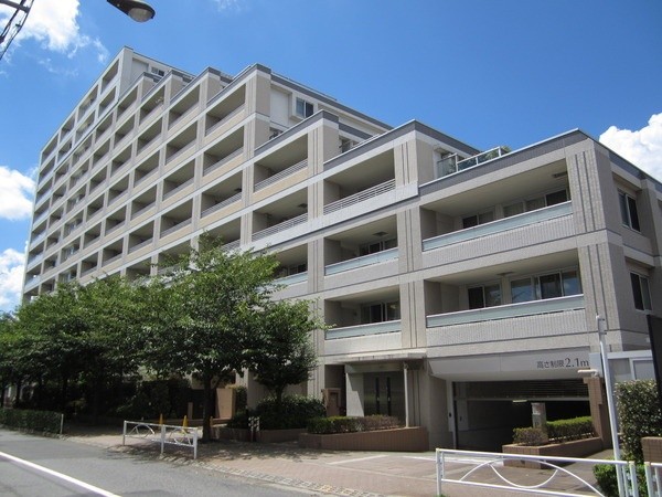 The Meguro Sakura Residence | Housing Japan