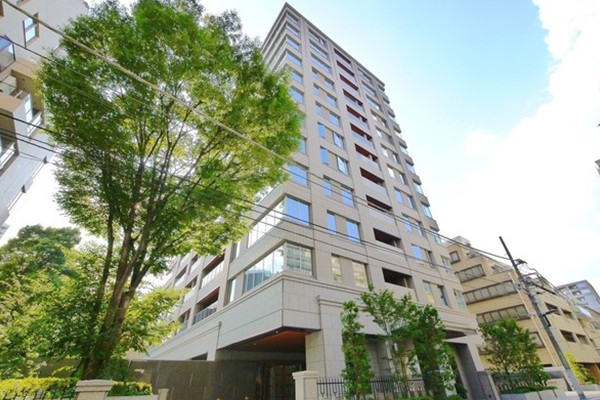 Branz The House Ichibancho | Housing Japan
