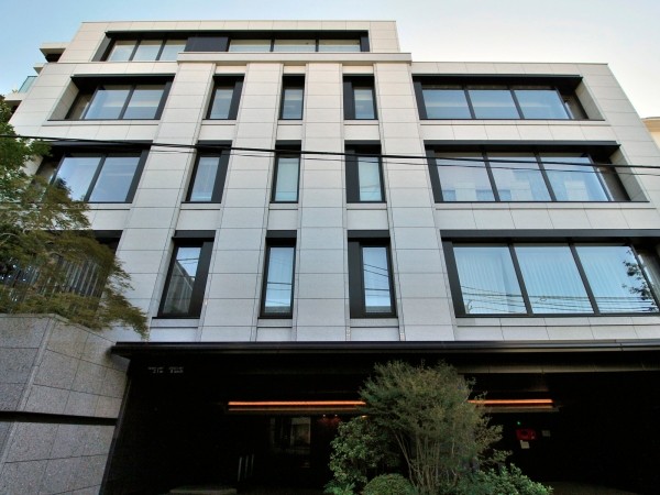 The Park House Gran Azabu Sendaizaka | Housing Japan